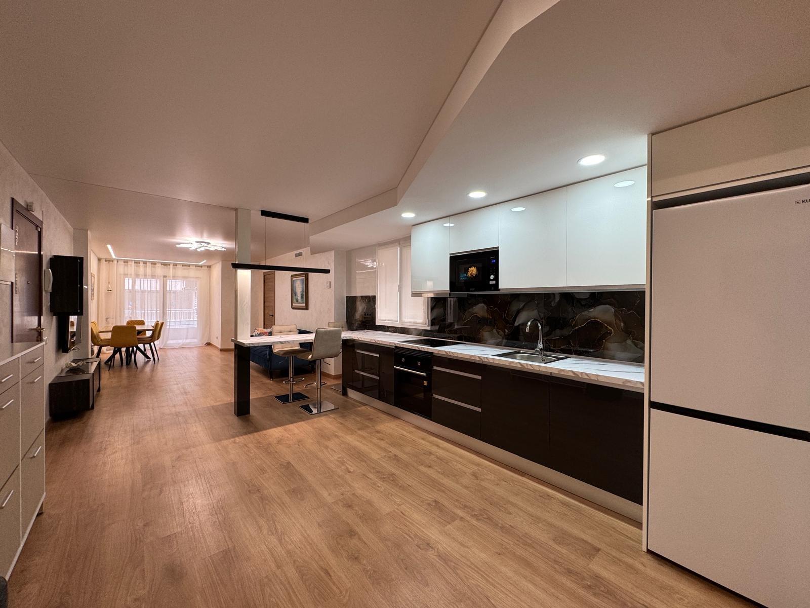 Purchase: Apartment (03180)