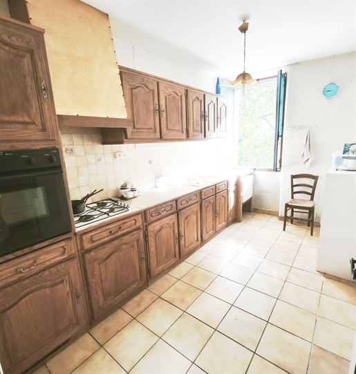 Cabasse – Cœur du Var : Charmante maison de village avec grand garage ...