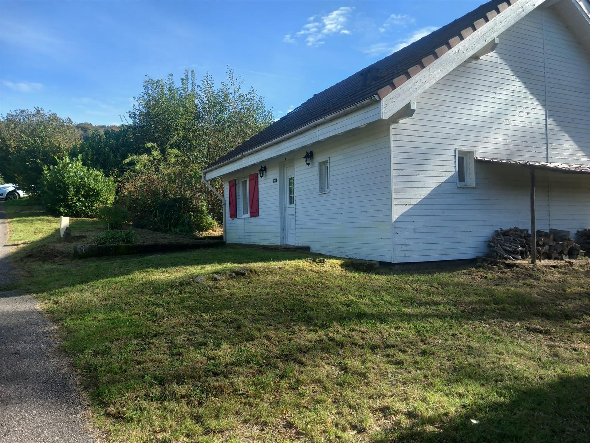 Klein huis gelegen in een rustige omgeving