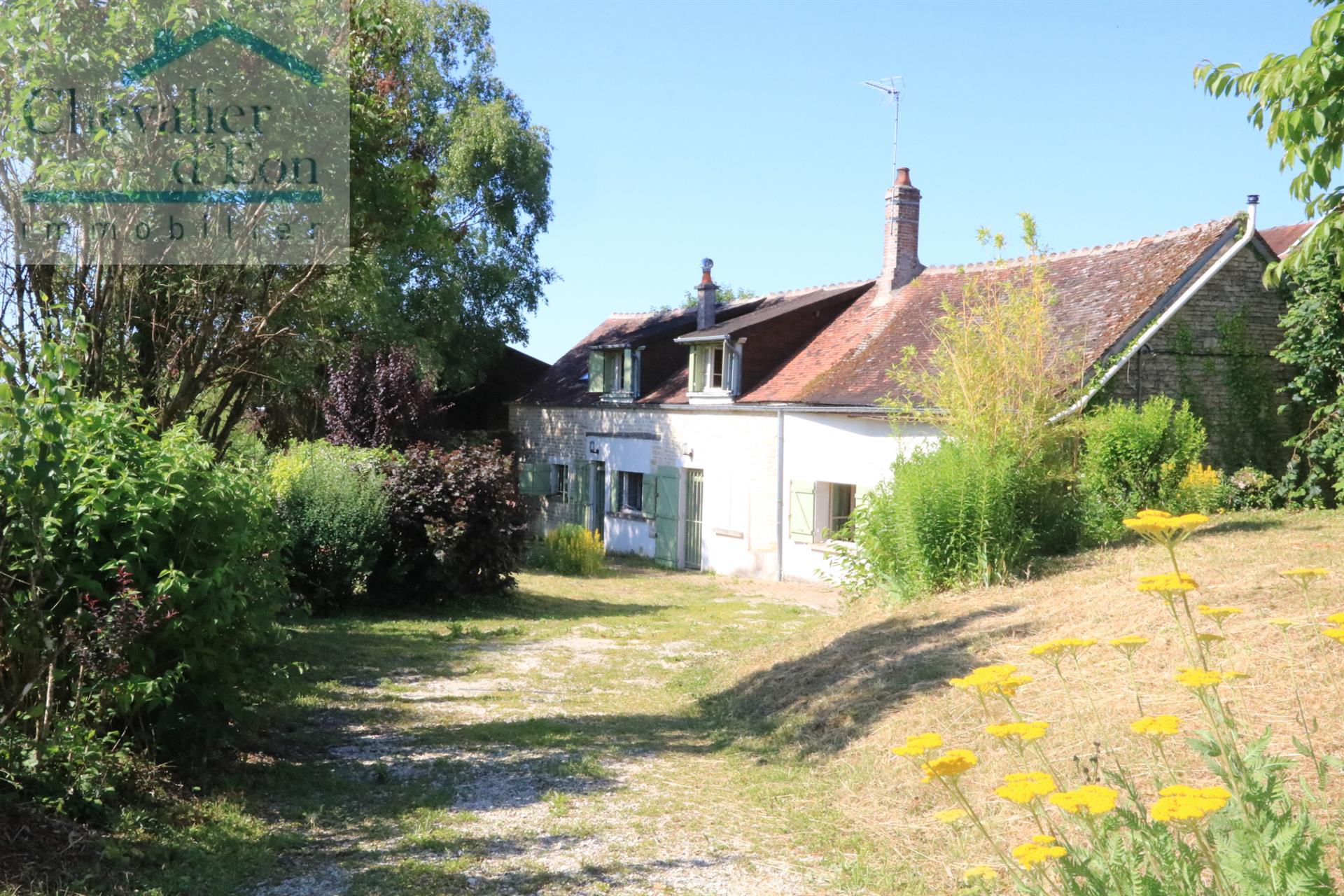 Villon - Village House