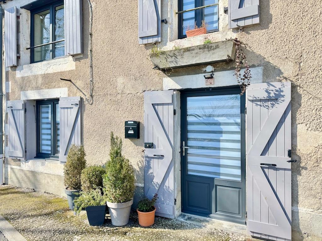 Attractive and recently renovated village house in Monflanquin, Lot et ...