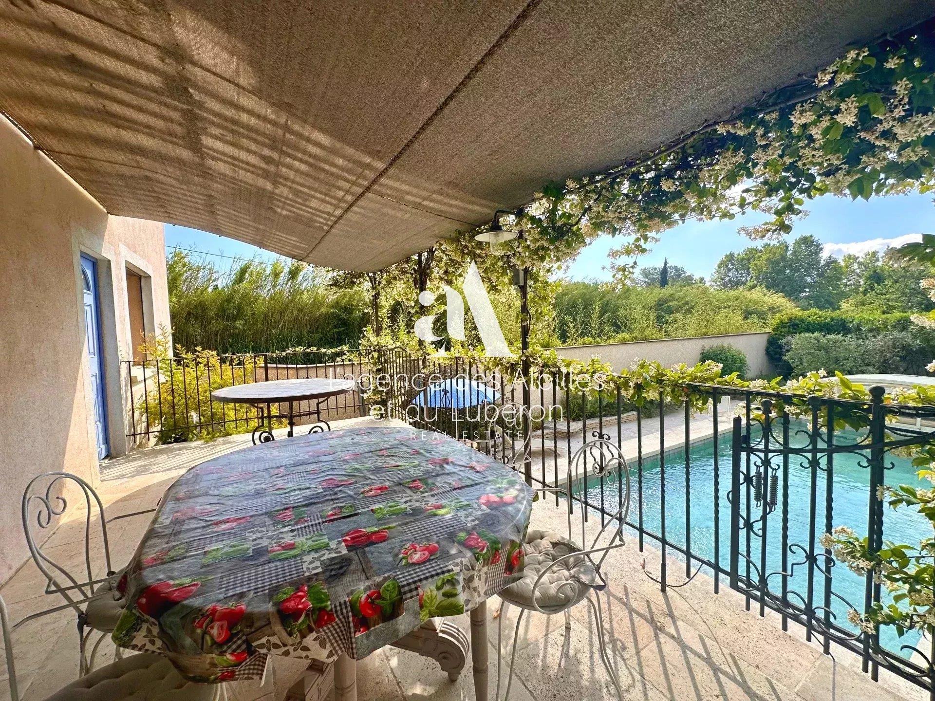 Saint-Remy-De-Provence - House With Pool