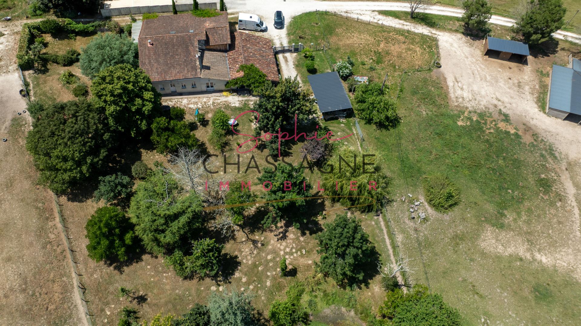 Equestrian property with 2 dwellings 11 hectares La Roche Chalais (24)