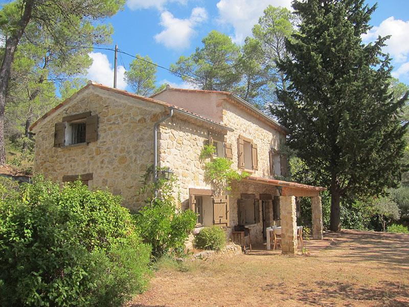 Authentic Provencal farmhouse completely renovated