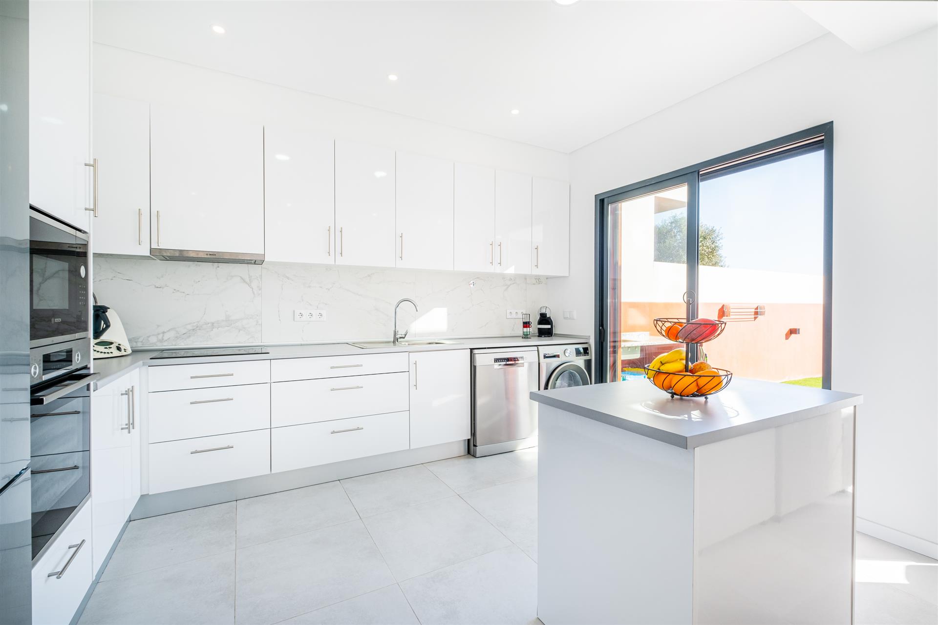 Moradia T3 Com Vistas Desafogadas Para O Campo - O Seu Novo Lar!