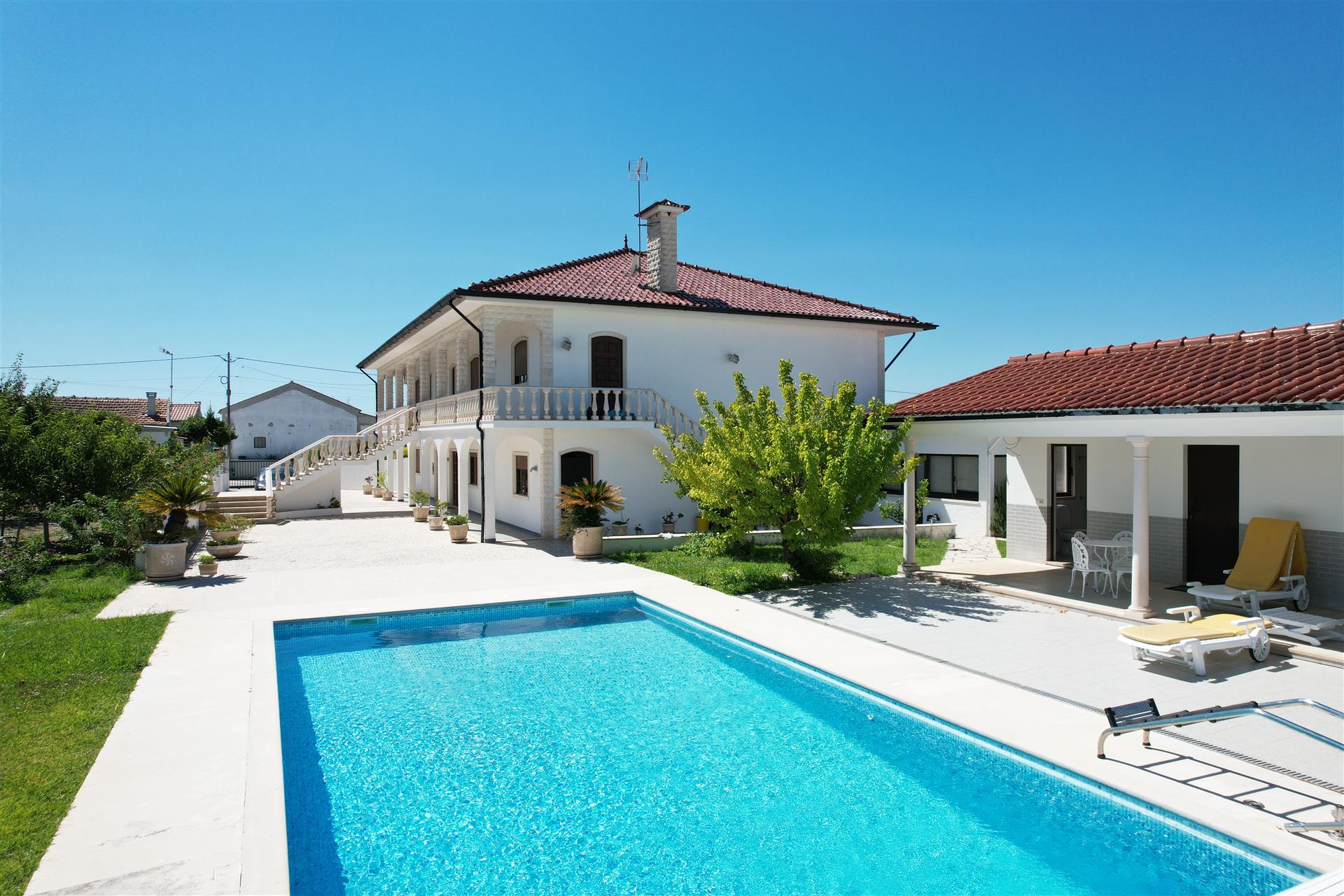 Amazing villa with heated pool