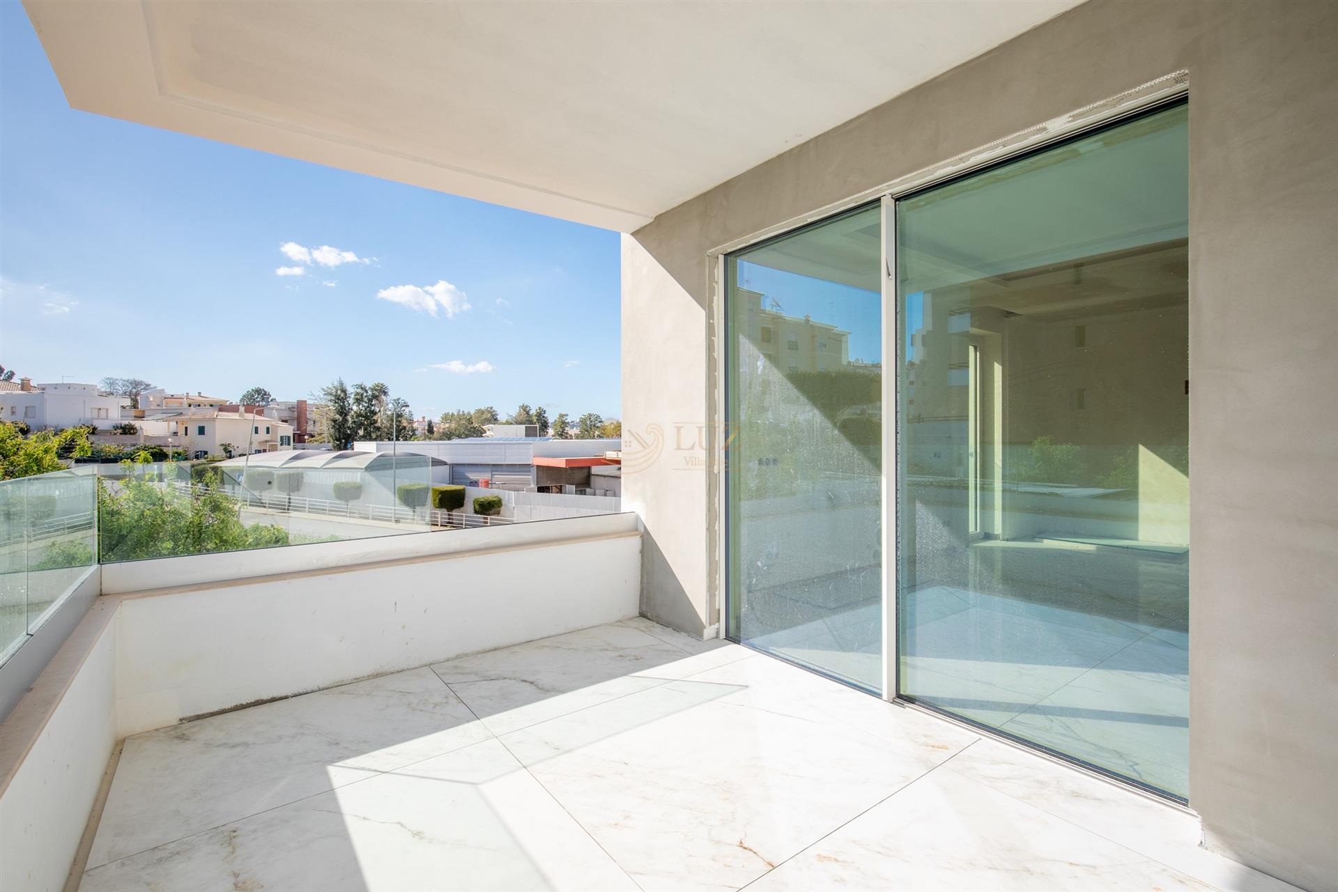 Compra: Apartamento (8600)