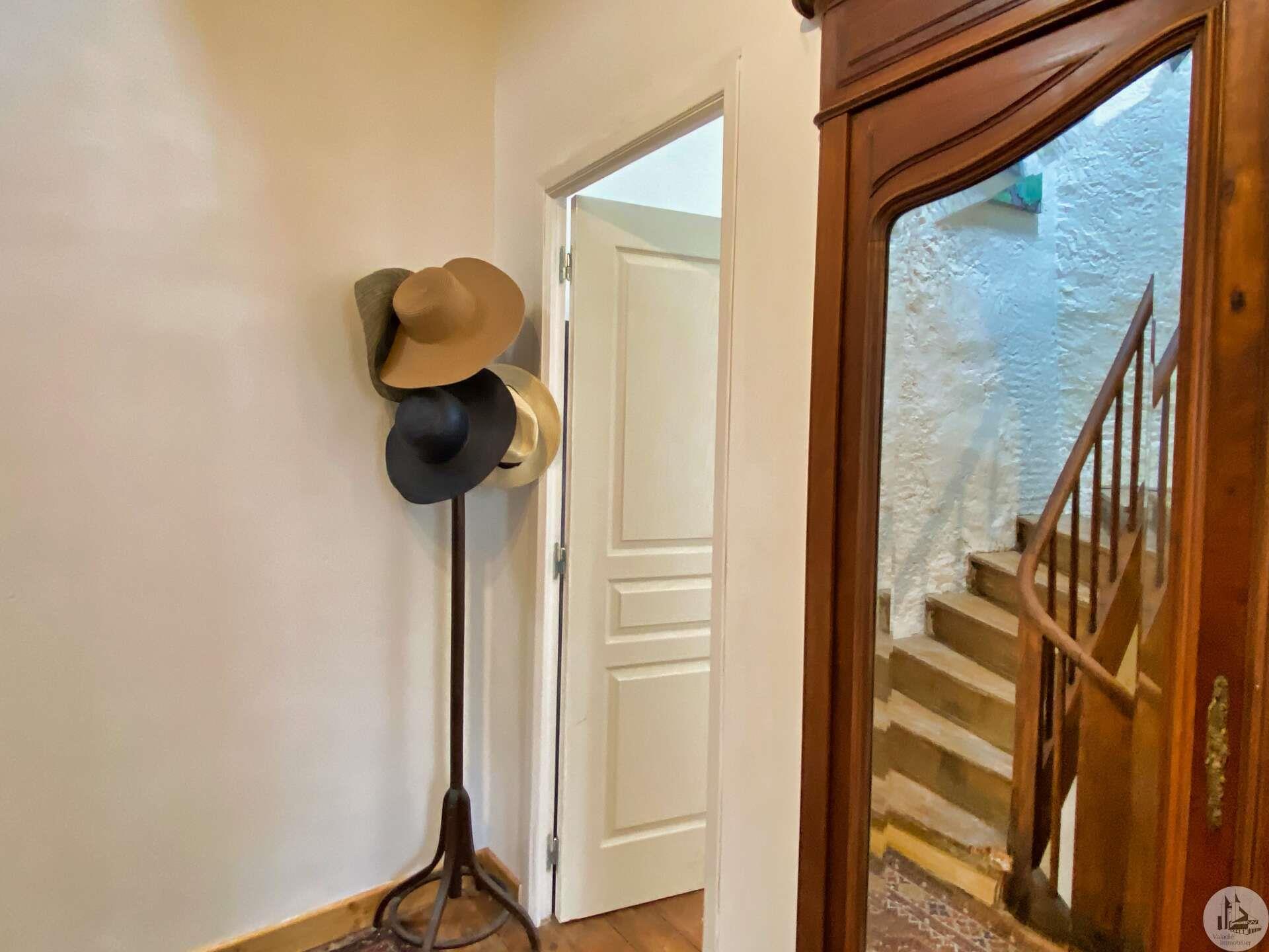 Jolie maison de Village- Issigeac-