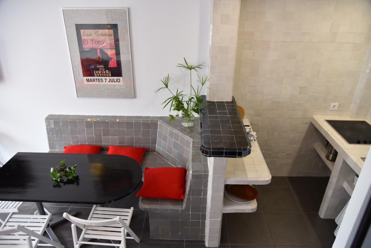 Bright and central triplex apartment with a magnificent terrace ...