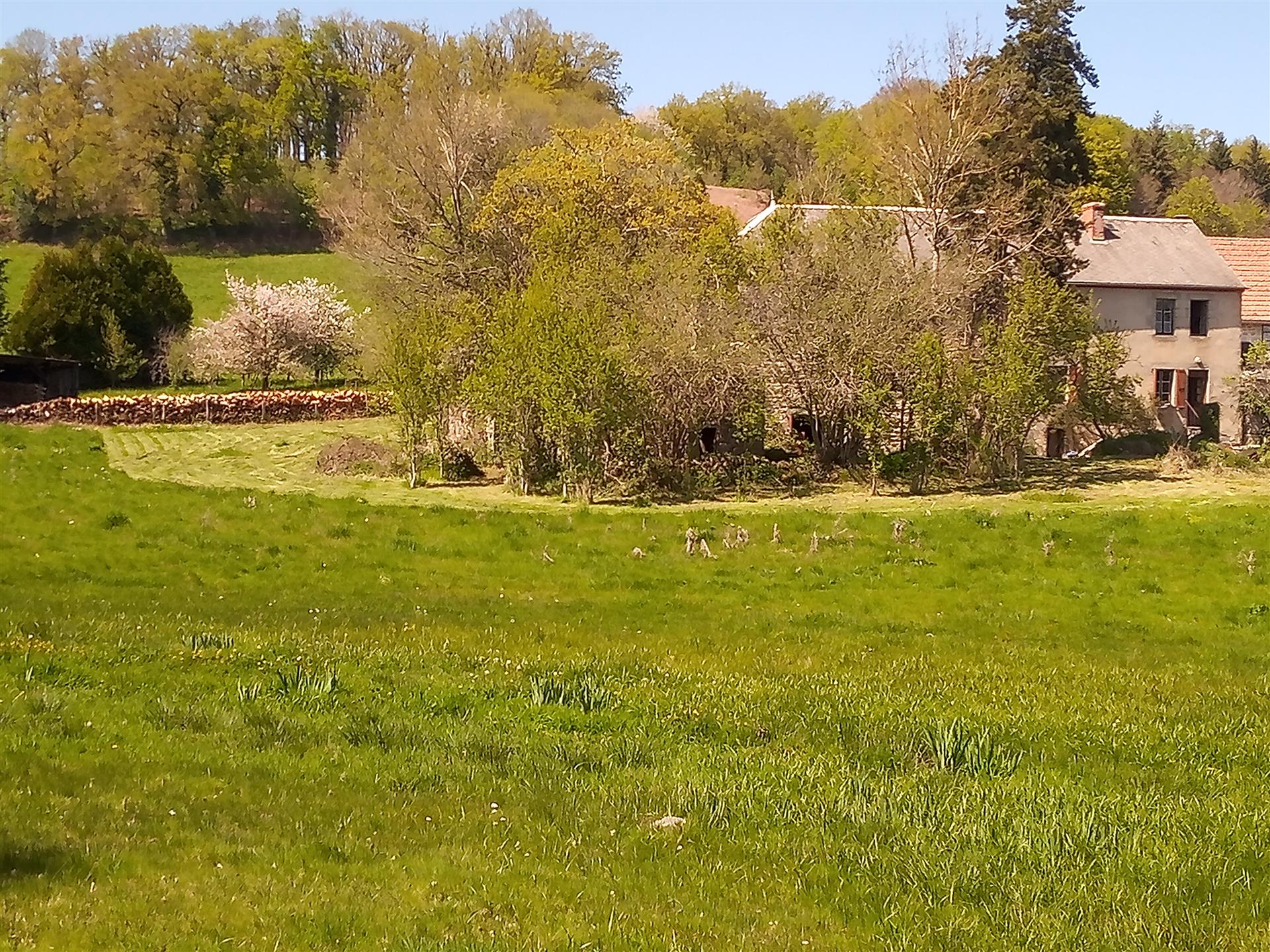 Detached farmhouse, part renovated