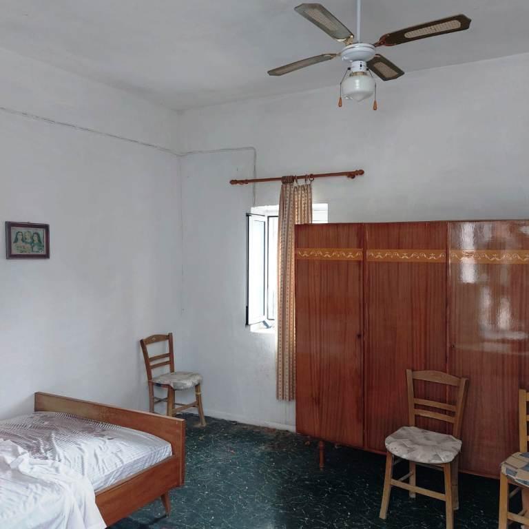 Stone house on 2 floors with garden in Lapithos, Makry Gialos, East Crete.