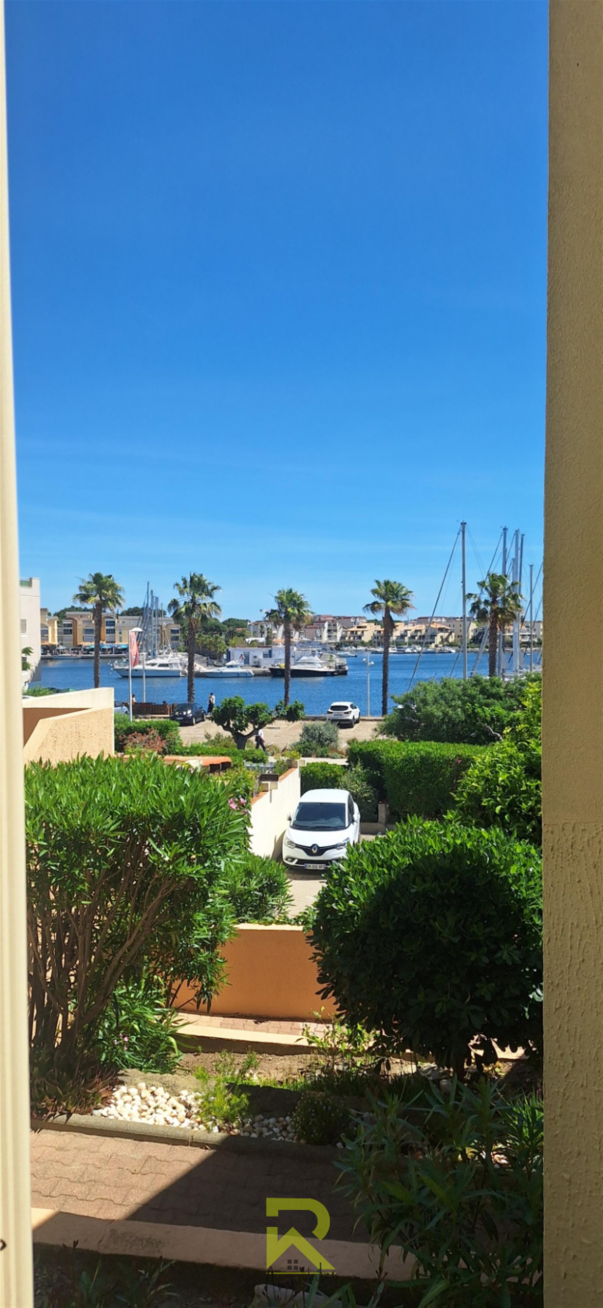 Bel appartement 4 pièces en split-level à Gruissan