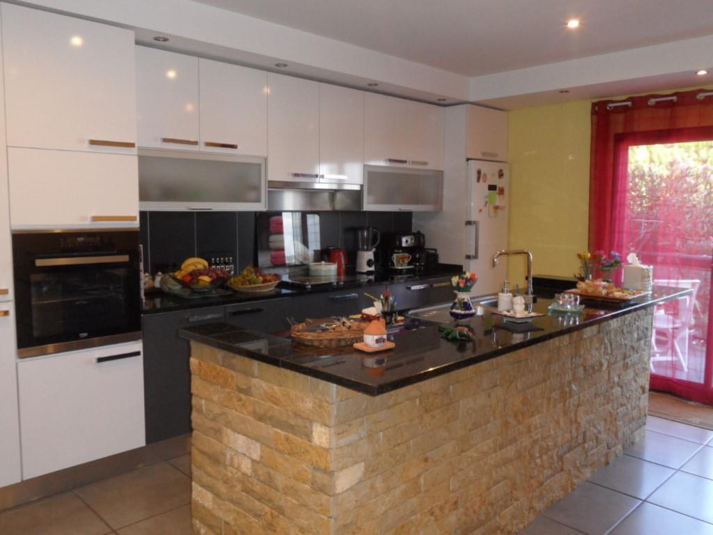 Threebedroom house near the magnificent beaches of Nazaré