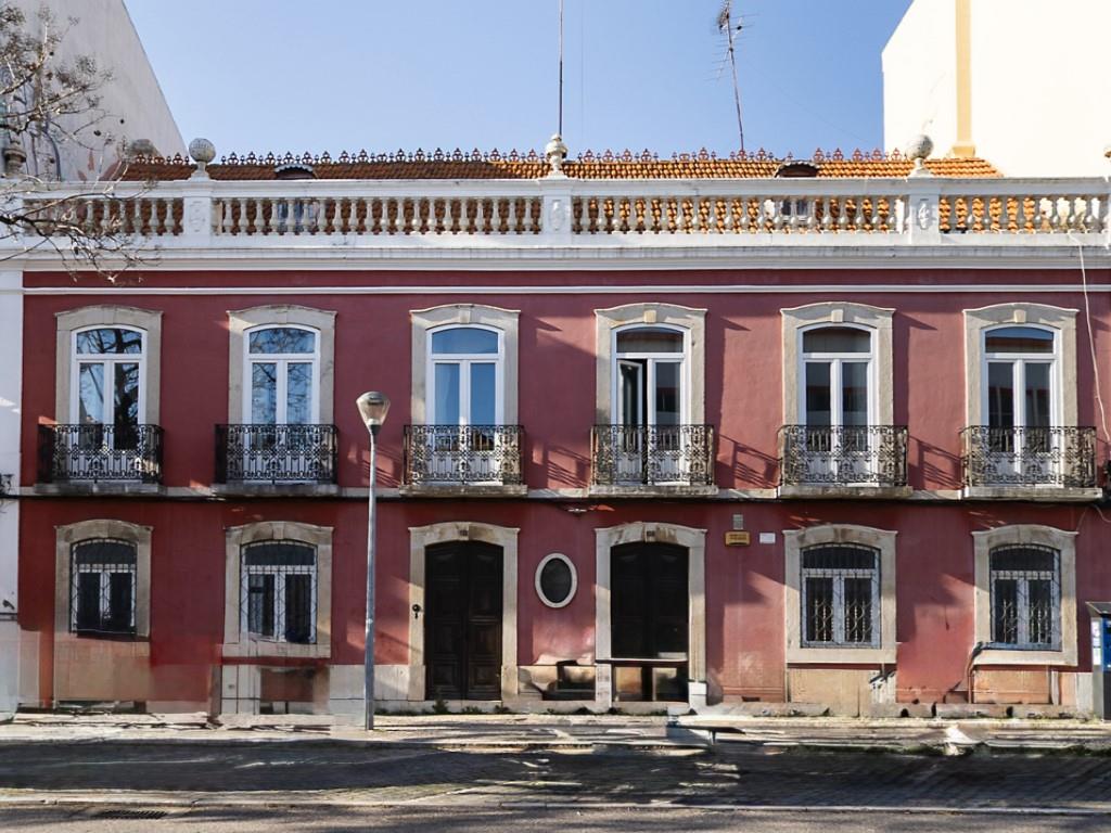 1900' Palace in the centre of Setúbal - Exclusive, with 19 rooms and ...