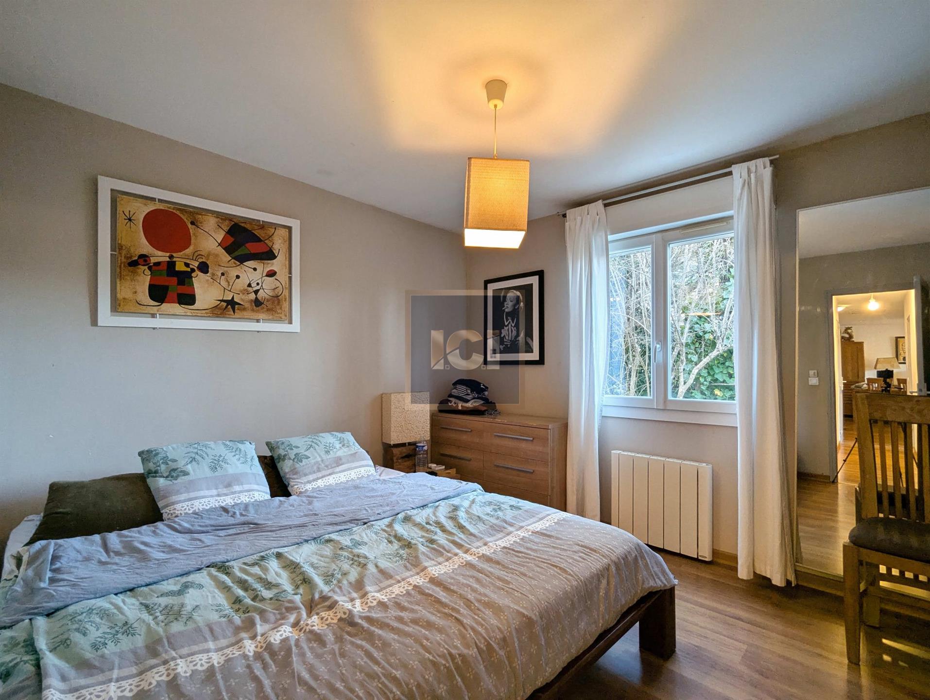 Purchase: House (83120)